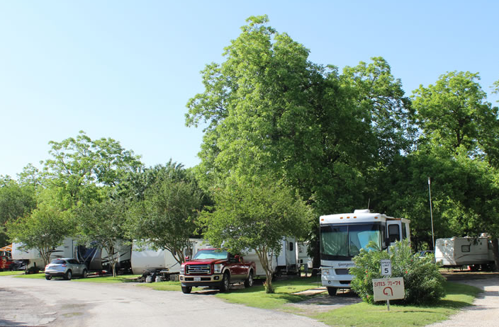 River Shade RV Park - Seguin, TX - RV Parks - RVPoints.com