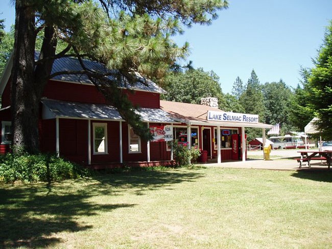 Lake Selmac Resort - Selma, OR - RV Parks - RVPoints.com