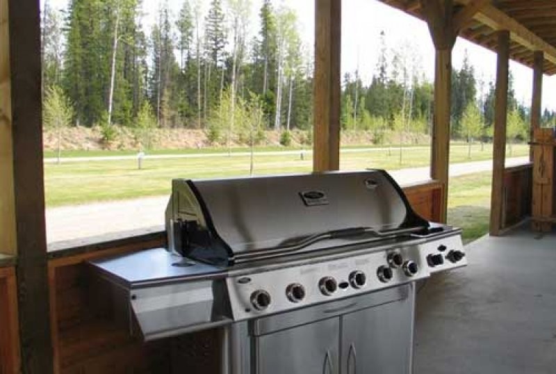 Irvins RV Park & Campground - Valemount, BC - RV Parks - RVPoints.com