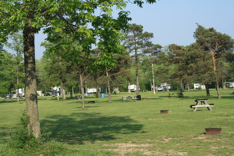 Windmill Point Park and Campground - Ridgeway, On - RV Parks - RVPoints.com