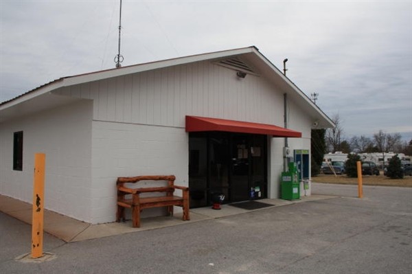 Barnyard Rv Park - Lexington, SC - RV Parks - RVPoints.com