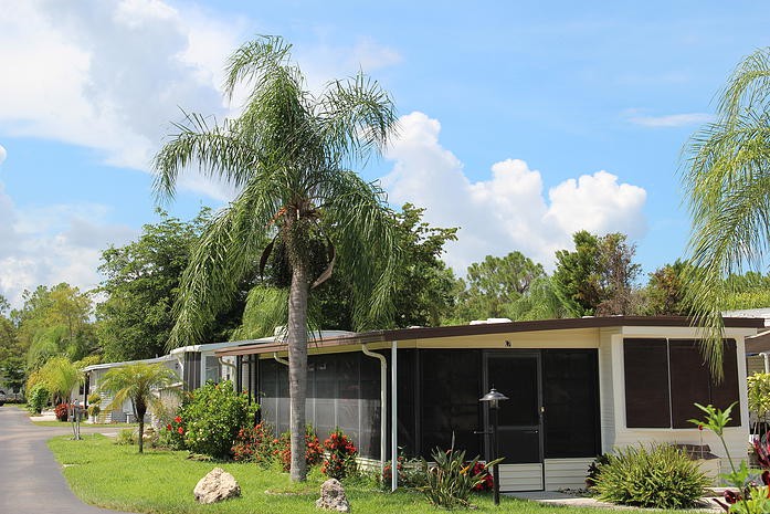 Panthers Walk RV Resort - Naples, FL - RV Parks - RVPoints.com