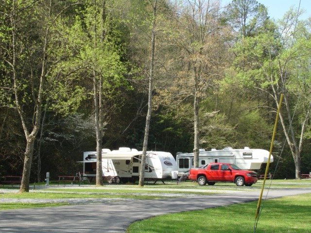 Camping In The Smokies - Gatlinburg, TN - RV Parks - RVPoints.com