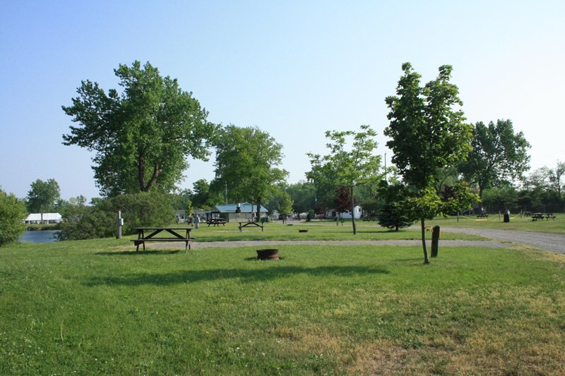 Windmill Point Park and Campground - Ridgeway, On - RV Parks - RVPoints.com