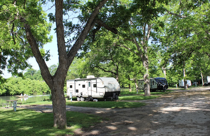 River Shade RV Park - Seguin, TX - RV Parks - RVPoints.com