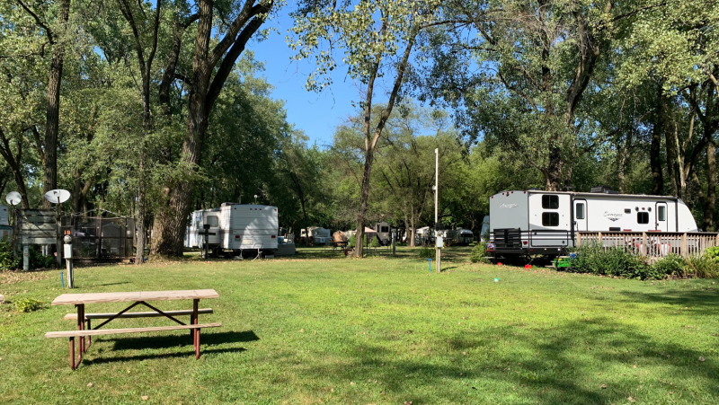 Pearl Lake RV Resort - South Beloit, IL - Zeman RV Resorts - RVPoints.com