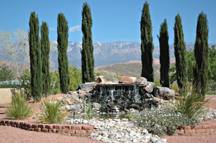 Retrailia RV Resort Zions Gate RV Resort - Hurricane, UT - RV Parks ...